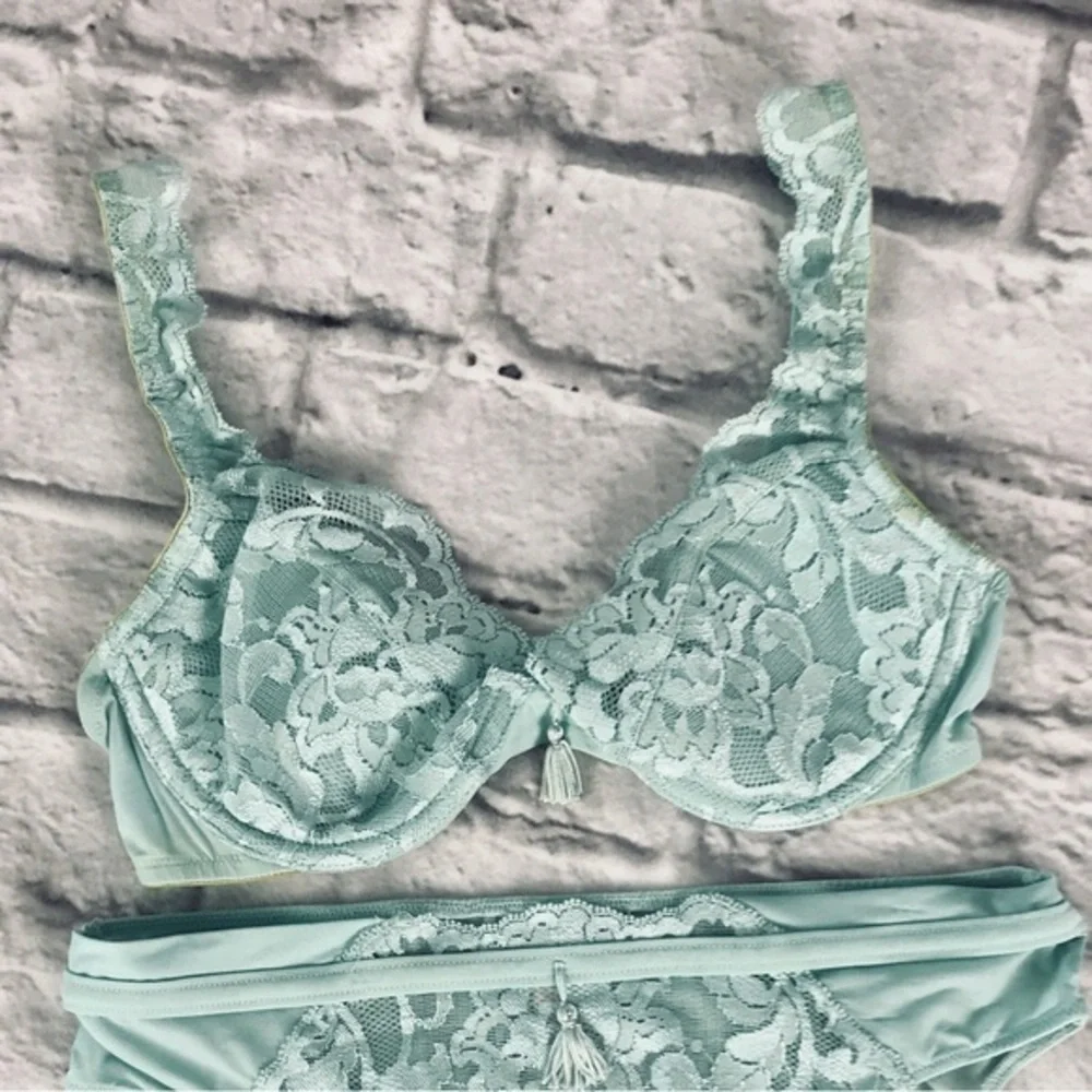 Victoria's Secret | Intimates & Sleepwear | Victorias Secret Unique ...